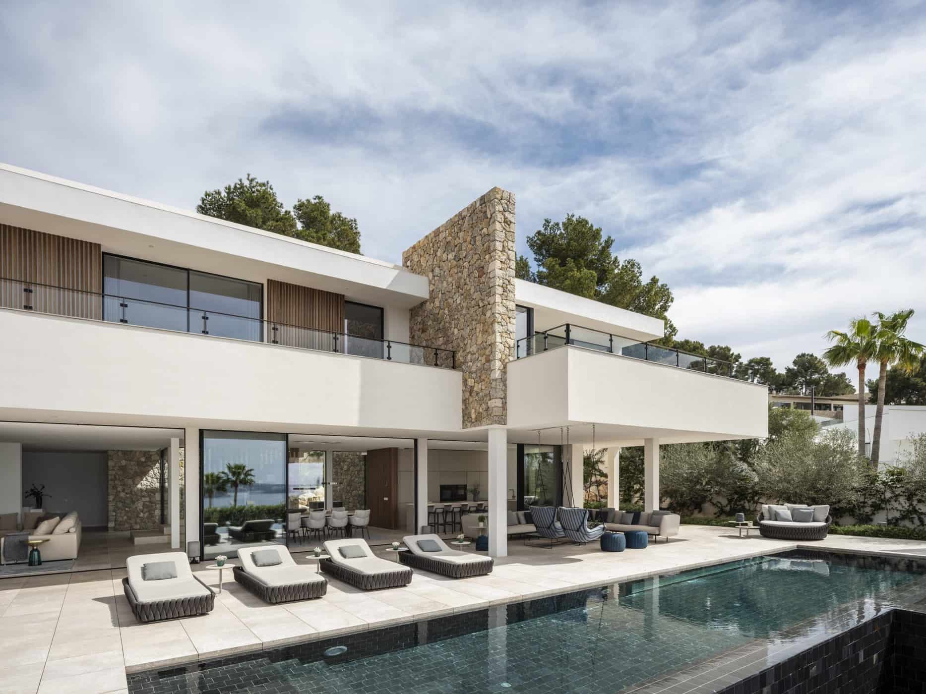 Perseus, where luxury meets technological wonders, explained by Alberto ...